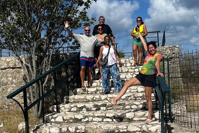 Curaçao Cityscape, Discover her Secret - The Sum Up