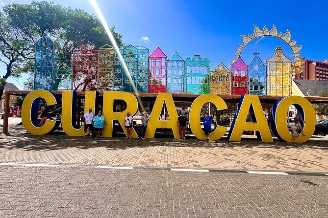 Curaçao Cityscape, Discover her Secret - FAQ