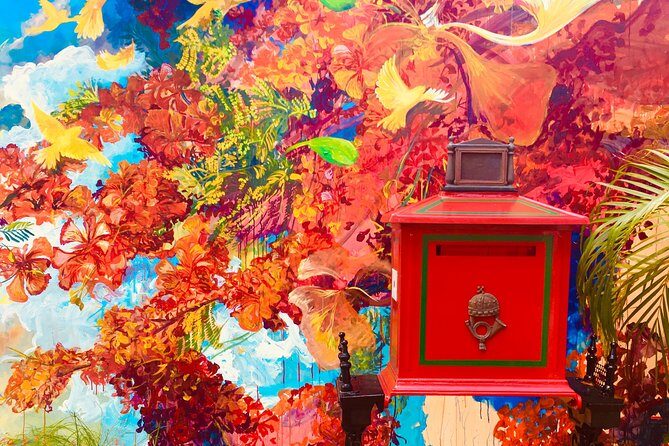 Curaçao Contemporary Art Tour - A Thoughtful Look at the Curaçao Contemporary Art Tour