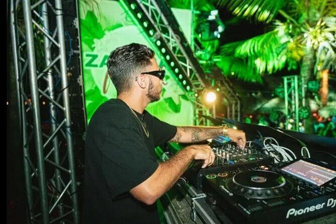 Curacao Saturday Night Fever Karaoke & Bar Hops - Key Points