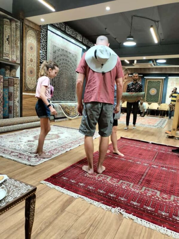 Curated Home Décor & Souvenir Shopping Tour (Women-Led) - Similar Experiences