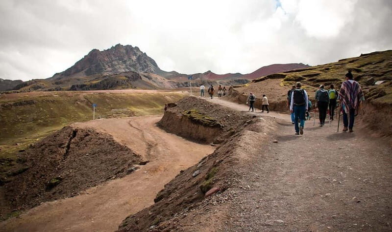 Cusco: Rainbow Mountain & Red Valley Private Tour - FAQ