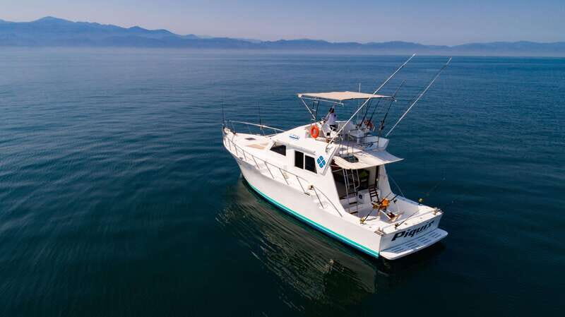 Custom 46' Boat in Puerto & Nuevo Vallarta - Setting the Scene: First Impressions and What to Expect