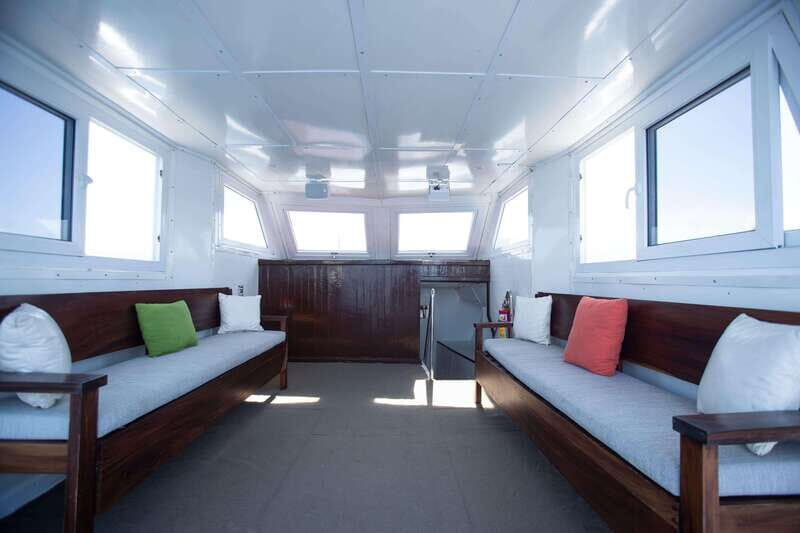 Custom 46' Boat in Puerto & Nuevo Vallarta - Who Is This Tour Best For?