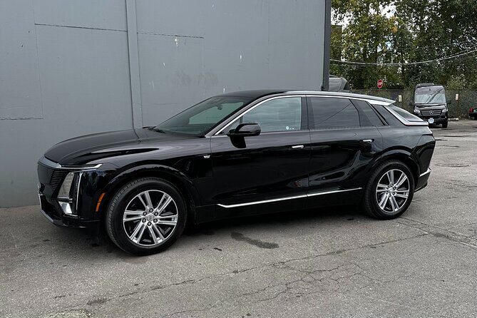 Custom Private Sightseeing Tour Sea to Sky and Whistler - Who Will Love This Tour?