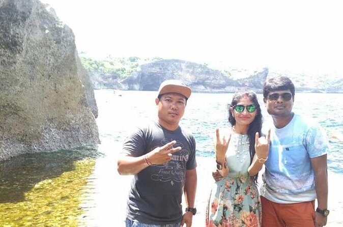 Customizable Bali Private Car Hire with Driver - FAQs