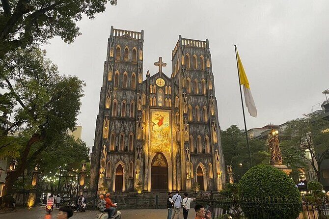 Customizable Private Half Day Tour in Hanoi with Train Street - Practical Details and Tips