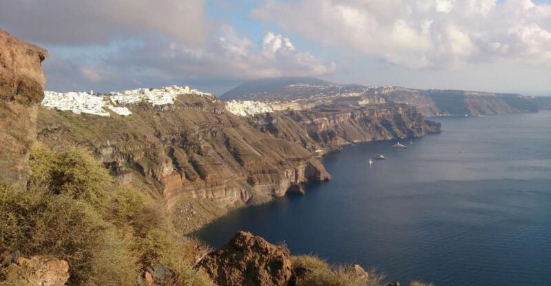 Customize your Santorini experience - The Village of Oia and Oia Castle