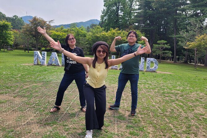 Customized Private Nami island with optional tour - FAQs