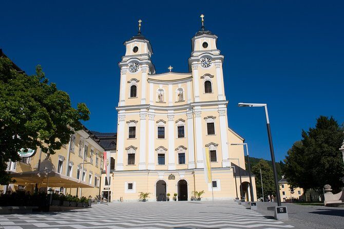 Customized Private Tour to Salzburg for Cruise Guests from Linz or Passau - What the Reviews Say