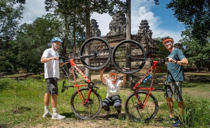 Cycle the Angkor Backroads inclusive Lunch at Local house - An In-Depth Look at the Tour