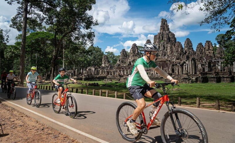 Cycle the Angkor Backroads inclusive Lunch at Local house - Who Will Love This Tour?
