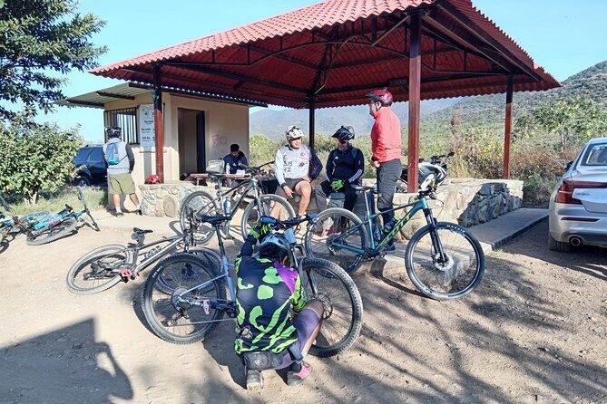 Cycle through the creeks and the dam of St. Domingo Tomaltepec - Key Points