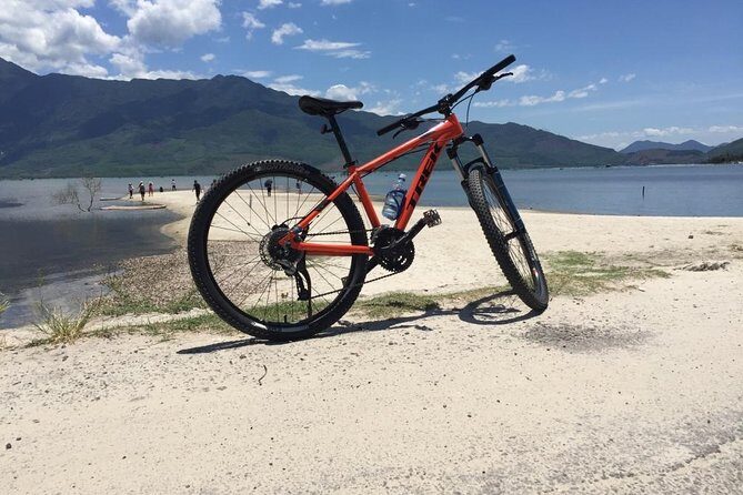 Cycle to Hue Via Hai Van Pass - Setting the Scene: The Allure of Central Vietnam