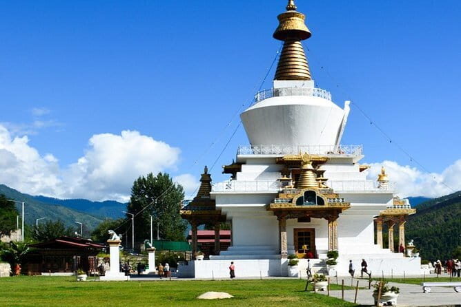 Cycling Across The Thimphu Valley - The Experience: What You Can Expect