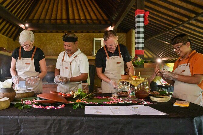 Cycling and Cooking Class in Ubud - Exploring the Cycling and Cooking Class in Ubud: A Genuine Balinese Experience