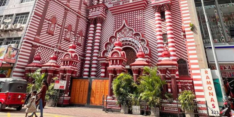 Cycling Through Colombo - What We Like and What to Consider