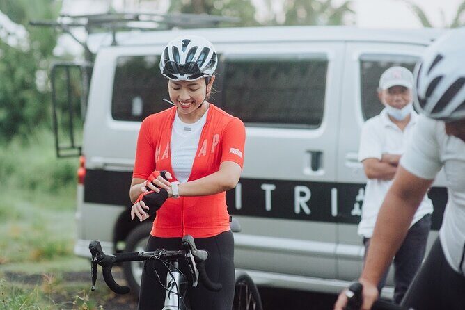 Cycling tour support and evacuation car - The Details of the Tour Experience