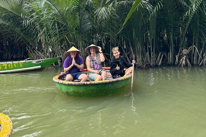 Cycling vegetable village, buffallo, Basket Boat and local lunch - The Sum Up