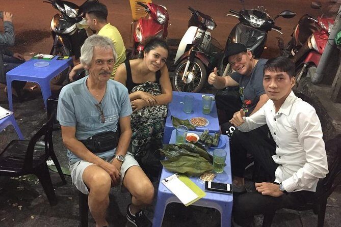 Cyclo Tour - Water Puppet Show and " Foot on Food tour "(Duration 4 hours) - The Sum Up