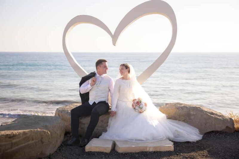Cyprus: Destination Weddings Photographer - Key Points