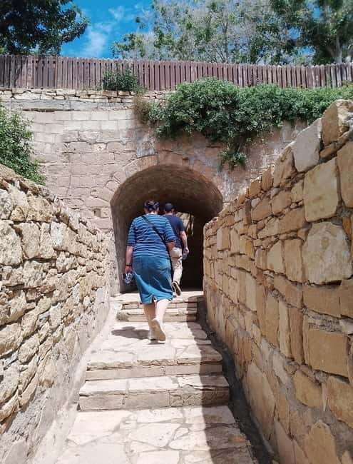 Cyprus tours Aphrodite Rocks, Kolosi Castel, Apollo Temple, - Why the Details Matter