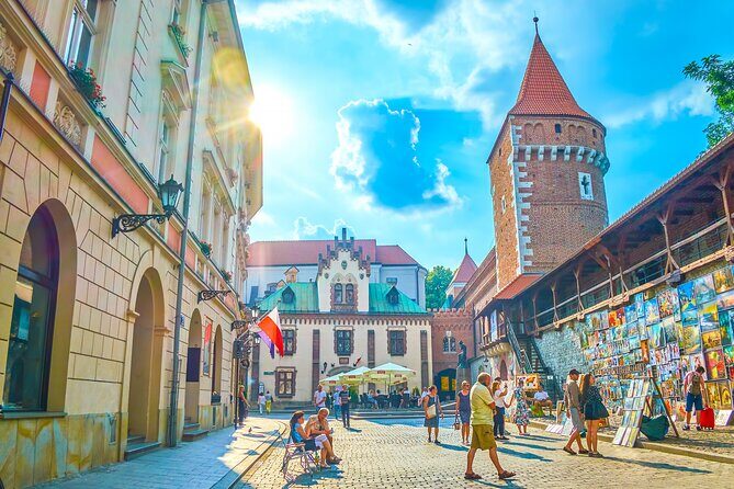 Czartoryski Palace Museum Tickets and Krakow Old Town Tour - Why This Tour Stands Out