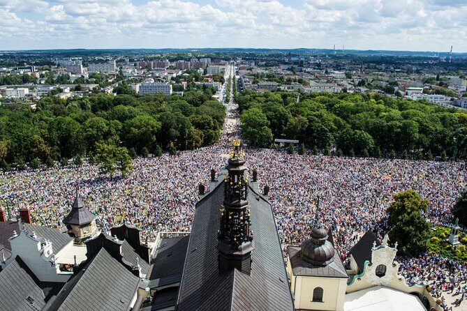 Czestochowa Black Madonna Private Day Tour from Krakow - Why Travelers Rate this Tour 5/5