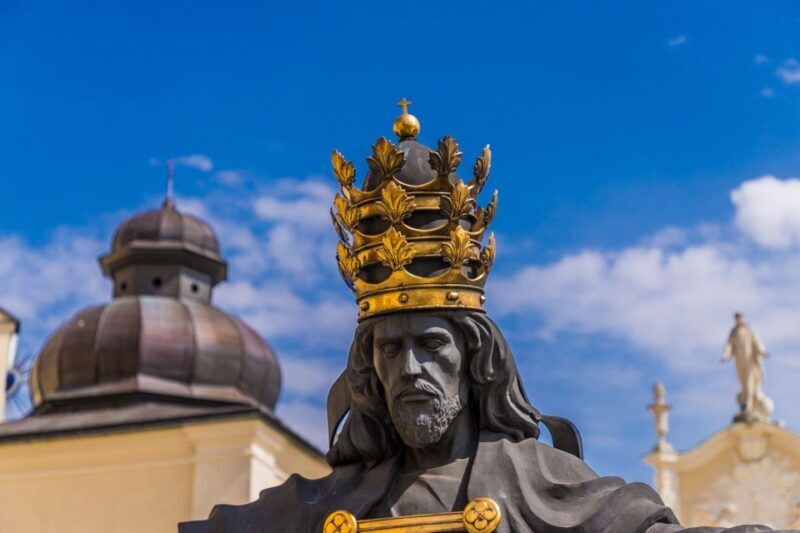 Czestochowa Old Town Highlights Private Walking Tour - Architectural Highlights and Local Color