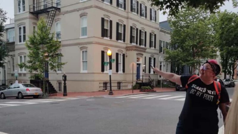 D.C.: Ghosts of Georgetown & The Exorcist Steps Haunted Tour - The Tour Experience: Practical Details