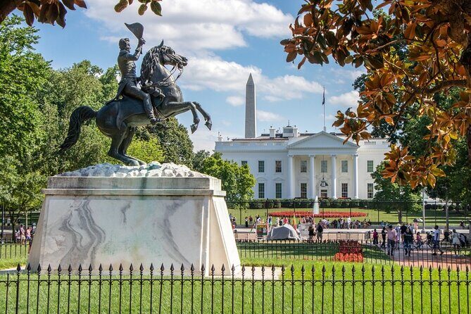 D.C.s Hidden Observation Deck to Lincolns Last Moments - Key Points
