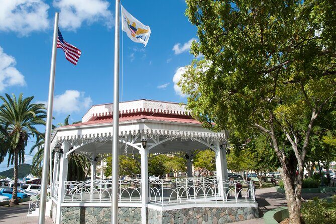 Da Conch Crawl- Walking Tour and Bar Crawl Downtown St. Thomas - Key Points