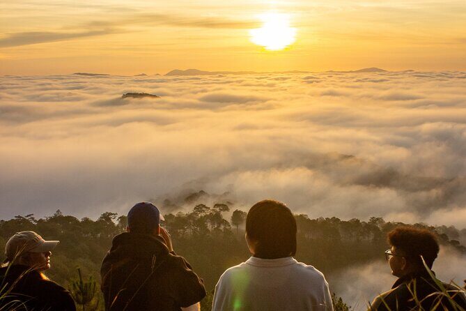 Da Lat Sunrise Hiking at Hon Bo Peak - Key Points