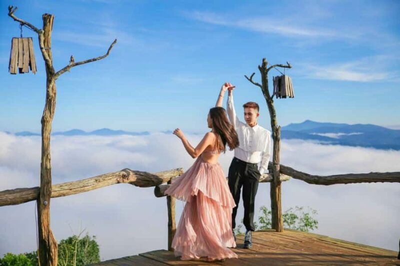 Da Lat: Sunrise Photography & Scenic Morning Tour - Exploring Tea Hills and Wind Turbines