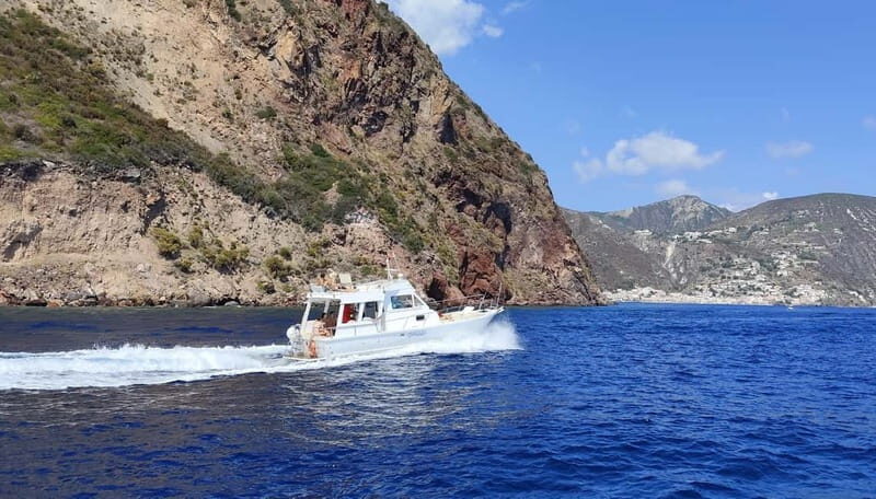 Da Lipari: Tour in Barca Salina e Lipari (7h) PICCOLO GRUPPO - Culinary and Cultural Highlights