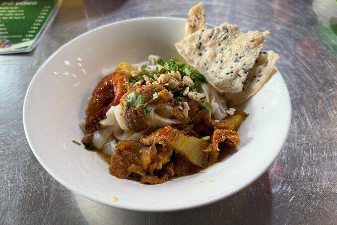 Da Nang Authentic Food and Hidden Gem Sightseeing Tour by Scooter - An Authentic Look at Da Nang on a Scooter