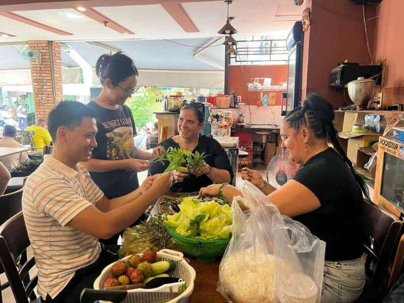 Da Nang Charming Show And Dinner Cruise Tour On Han River - An In-Depth Look at the Da Nang Charming Show and Dinner Cruise