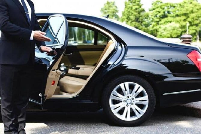 Da Nang city/Airport transfer to (OR from) Hoi An hotels -one way - What to Expect on the Day