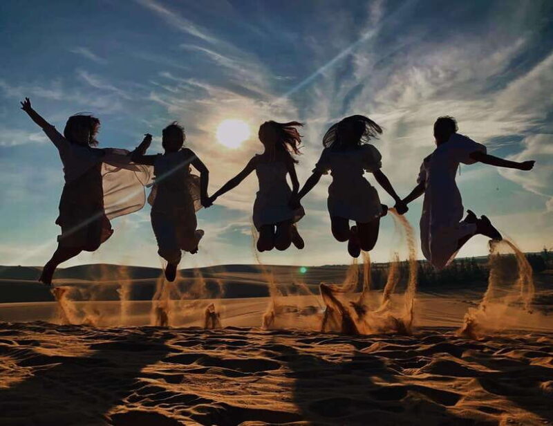 Da Nang City Styled Photoshoot Tour With Makeup Photographer - The Sum Up