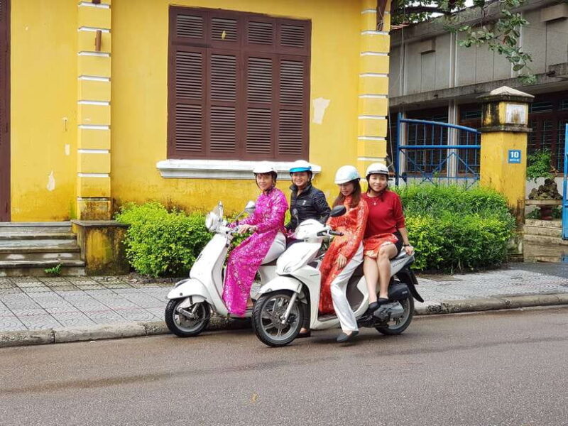 Da Nang: Con Market And Seafood Street Experience - The Sum Up