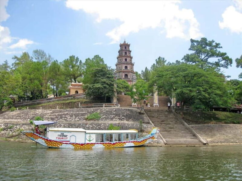 Da Nang: Day-Trip to Hue Imperial City, Royal Tombs & Pagoda - An In-Depth Look at the Hue Day-Trip