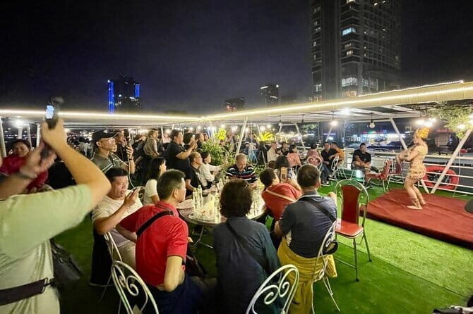 Da Nang Han River Night Boat Trip with Show on Weekends - Key Points