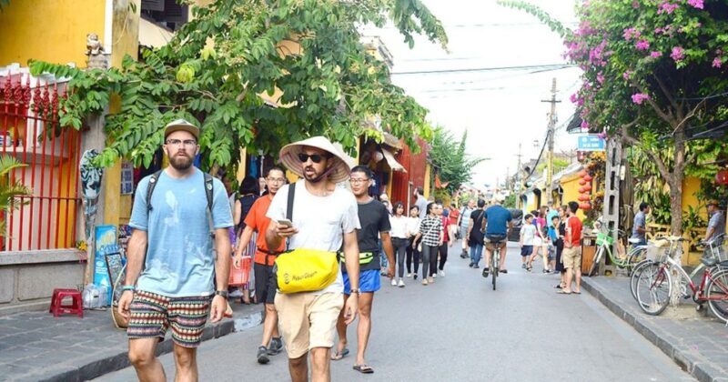 Da Nang/Hoi An: Market & Old Town Private Tour with Transfer - An In-Depth Look at the Tour Itinerary
