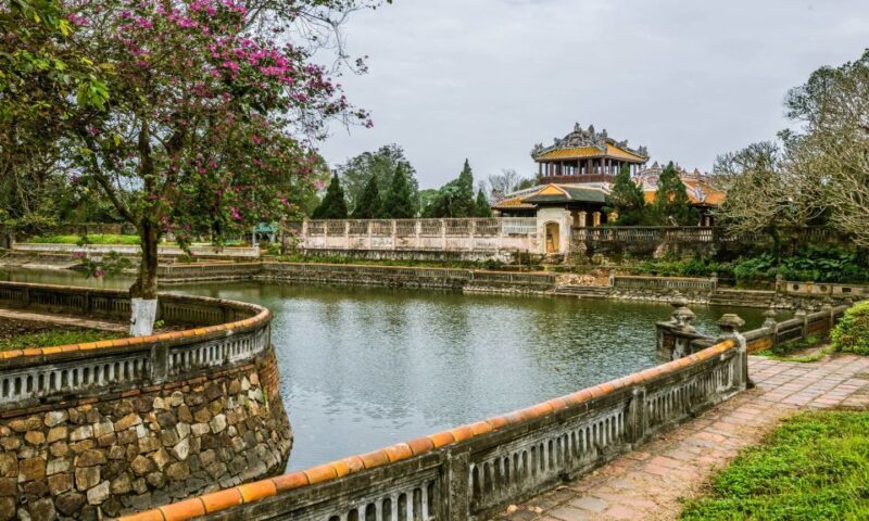 Da Nang: Hue Imperial City and Hai Van Pass Small Group Tour - Navigating the Itinerary: What to Expect at Each Stop