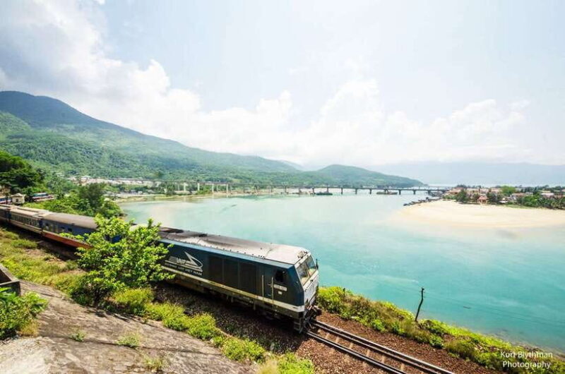 Da Nang : Private Car to Hue with Multi Sightseeing Stops - FAQs