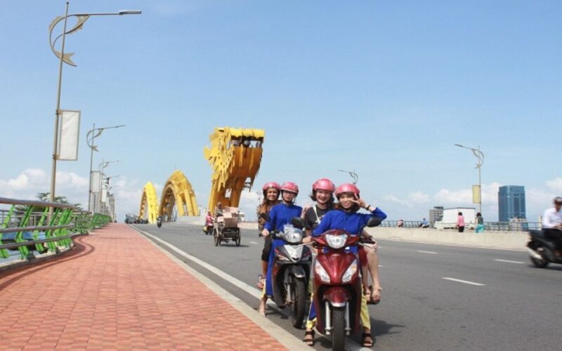 Da Nang: Private City Tour by Scooter with Ao dai Lady Rider - The Itinerary in Detail