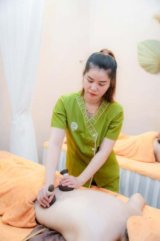 Da Nang: Relax with 90 minutes Aroma Massage (FREE PICK-UP) - Who Should Consider This Experience?
