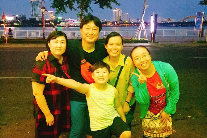 Da Nang: Seafood dinner, night market, sightseeing by night - FAQ