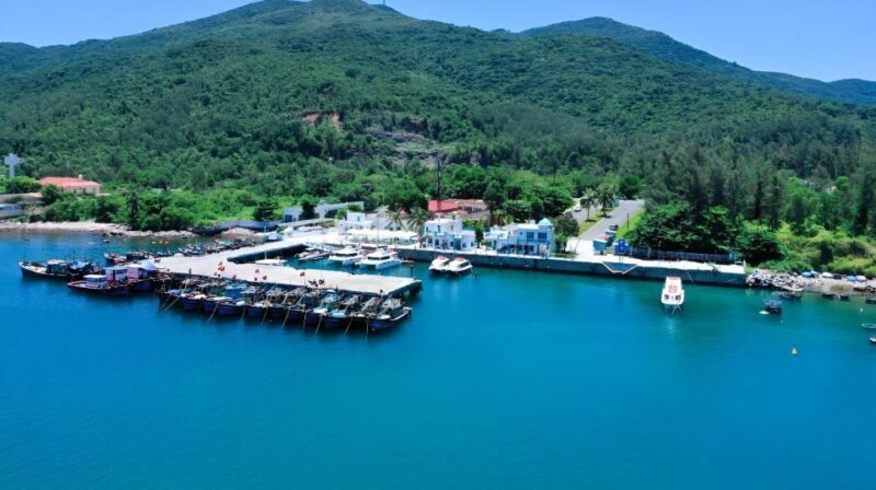 Da Nang: Son Tra peninsula luxury Yacht rental, private - What the Tour Includes and Excludes