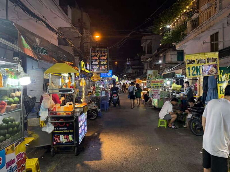 Da Nang Street Food Tour With Acoustic Live Music Bar - Why This Tour Works